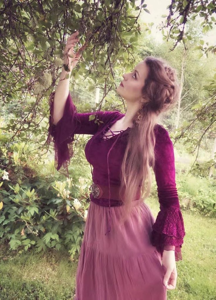 Witch Cottage Aesthetic – Enchanted Living Magazine